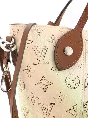 LOUIS VUITTON Hina Handbag Mahina Leather Pm Shoulder Bag - Neutrals