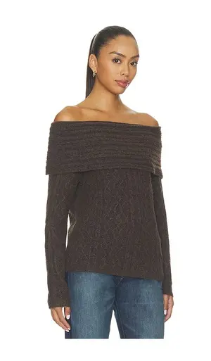 Heartloom Enly Sweater In Brown - Walnut
