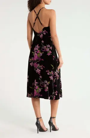 SUGARLIPS Sylvia Floral Midnight Velvet Midi Dress