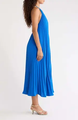 SUGARLIPS Wenden Pleated Sleeveless Dress