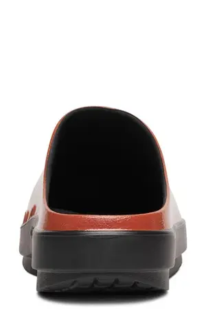 OOFOS Oocloog Luxe Clog - Copper
