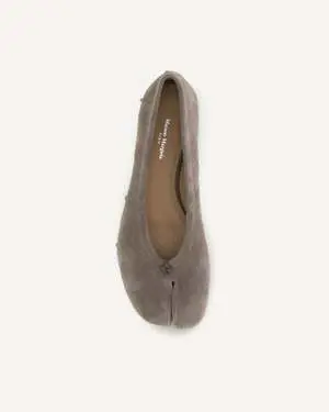 MAISON MARGIELA Tabi Suede Ballerinas