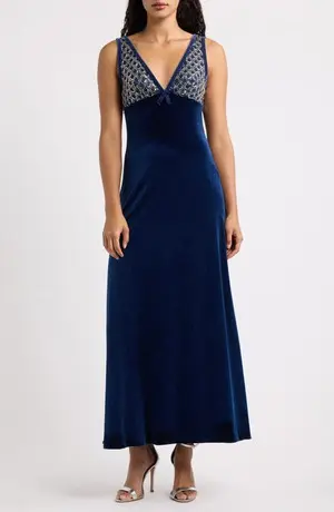 Saylor Serafina Sequin Sleeveless Velvet Gown