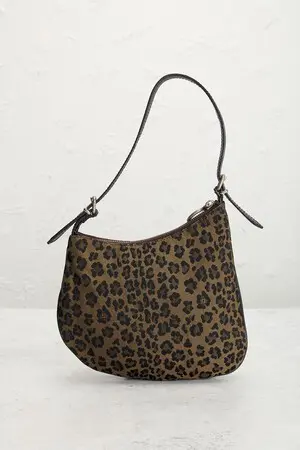 Fendi Oyster Shoulder Bag