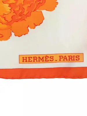 Hermès 2000-2026 Les Pivoines Silk Scarf 90 Scarves