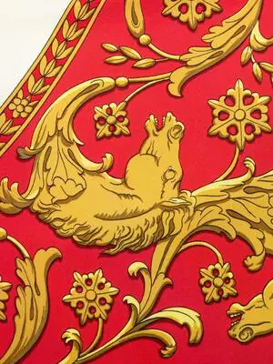 Hermès 20th Century La Promenade De Longchamps Silk Scarf 90 Scarves - Red