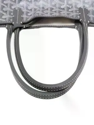 Goyard 2000-2026 Goyardine Saint Louis Pm Tote Bag - Grey