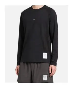 Satisfy Crew-neck T-shirt