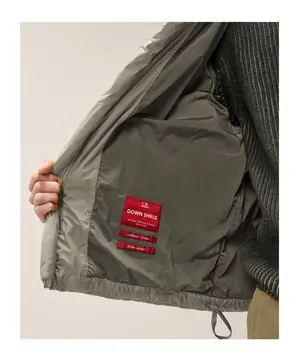 C.P. COMPANY Down Shield Lens Hooded Puffer