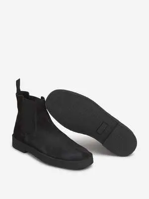 COMMON PROJECTS Chelsea Boots