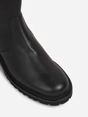 COMMON PROJECTS Round-toe Boots