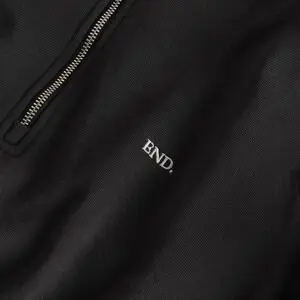 END. Classic Quarter Zip