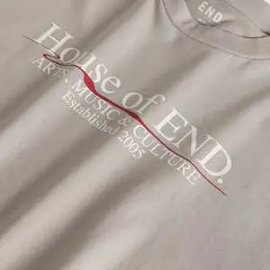END. Underline T-shirt