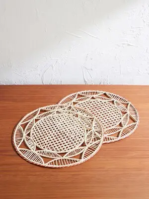 La DoubleJ Set Of Two Iraca Palm Placemats - Neutrals