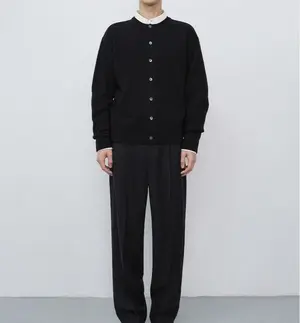 DUNST Crewneck Button-up Cardigan