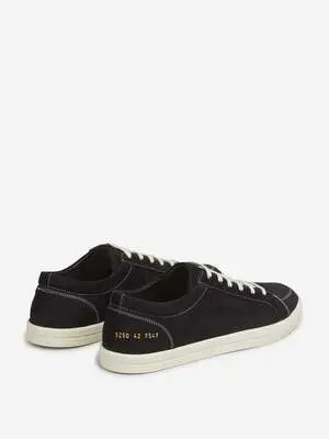 COMMON PROJECTS Lace-up Casual Shoes