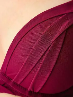Chantelle Scarlet Push-up Bra - Red