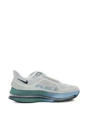 Nike Pegasus Premium Low-top Sneakers