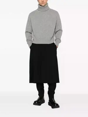 Extreme Cashmere Crop Xtra Roll-neck Sweater