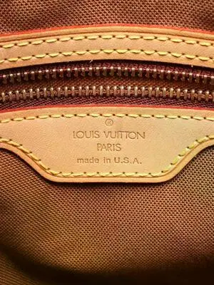 LOUIS VUITTON 2002 Gm Vivian Monogram Tote Bag