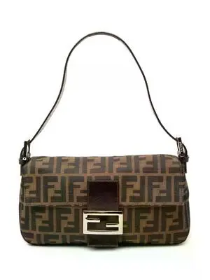 Fendi 2000-2010 Zucca Canvas Baguette Shoulder Bag - Brown