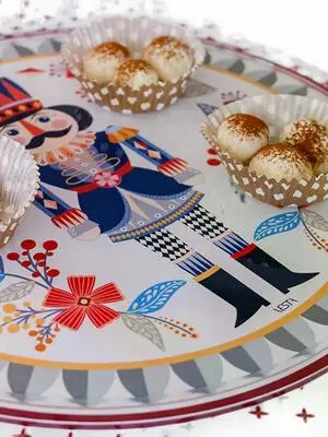 VESTA Nutcracker Cake Stand