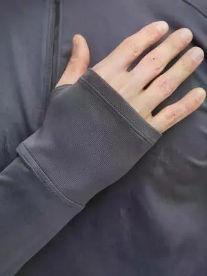 Under Armour Qualifier Run Quarter-zip Thumb-slot Sweater