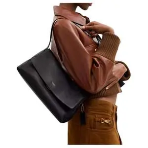 COACH Chelsea Shoulder Bag 30 - Black