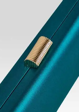 Retrofete Nadia Clutch