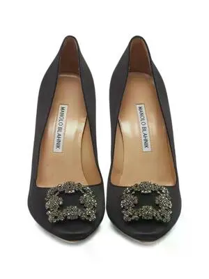 Manolo Blahnik Manolo Hangisi Crystal-buckle Pumps