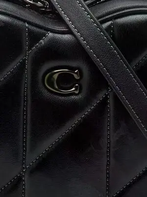 COACH VINTAGE Heart Quilted Shoulder Bag