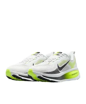 Nike Vomero 18 Mesh Running Shoes