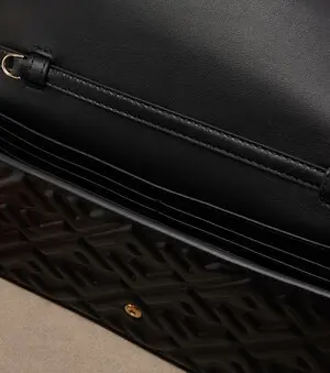 Fendi Tube Ff Leather Wallet On Chain - Black
