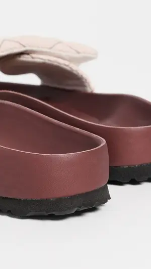BIRKENSTOCK Sylt Padded Slides