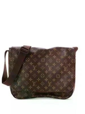 LOUIS VUITTON Beaubourg Messenger Bag Monogram Canvas Mm Crossbody Bag - Brown