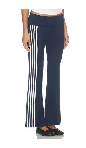 Lioness Layover Pant - Navy