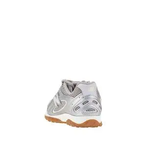 NEW BALANCE 204l Sneakers - Silver