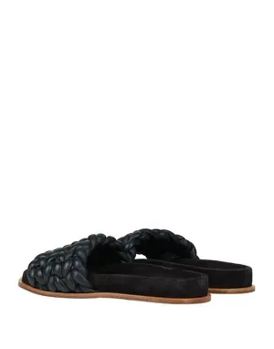 Chloé Minimalist Woven Leather Sandals