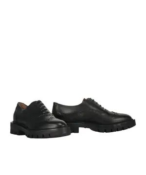 Santoni Brogue Lug-sole Oxford Shoes