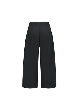 AMOMENTO Double-pleated Wide-leg Trousers