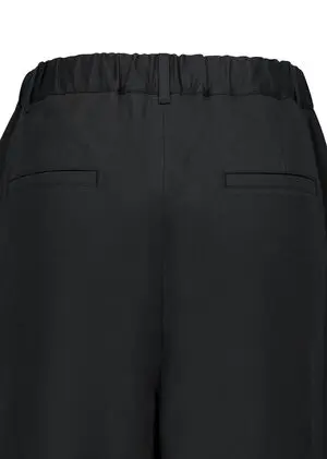 AMOMENTO Two-tuck Wide-leg Trousers