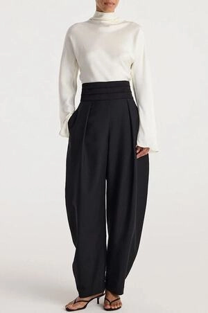 RÓHE Pleated Satin-waistband Trousers