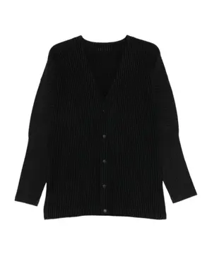 Issey Miyake Basics Buttoned Pleated T-shirt - Black