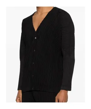 Issey Miyake Basics Buttoned Pleated T-shirt
