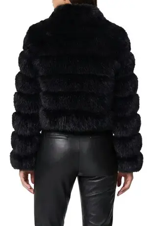 LYLA GRANT Fur-free Fox Horizontal Zip Short Jacket