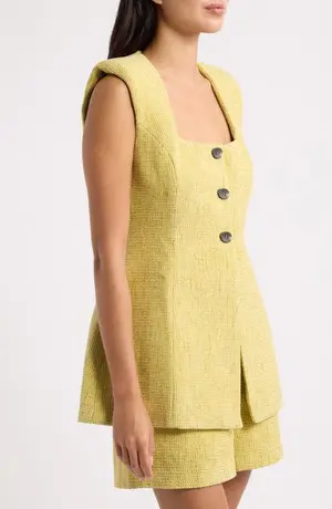 Oddmuse Bouclè Sleeveless Top