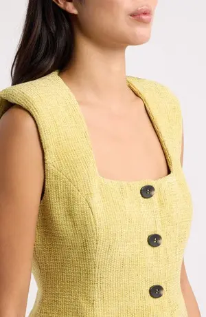 Oddmuse Bouclè Sleeveless Top