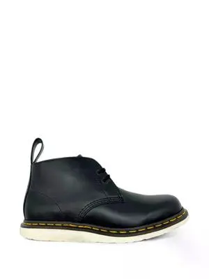 Dr. Martens Manton Chukka Boots - Black