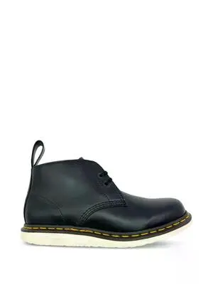 Dr. Martens Manton Chukka Boots - Black