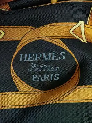 Hermès Eperon D'or Silk Scarf - Black